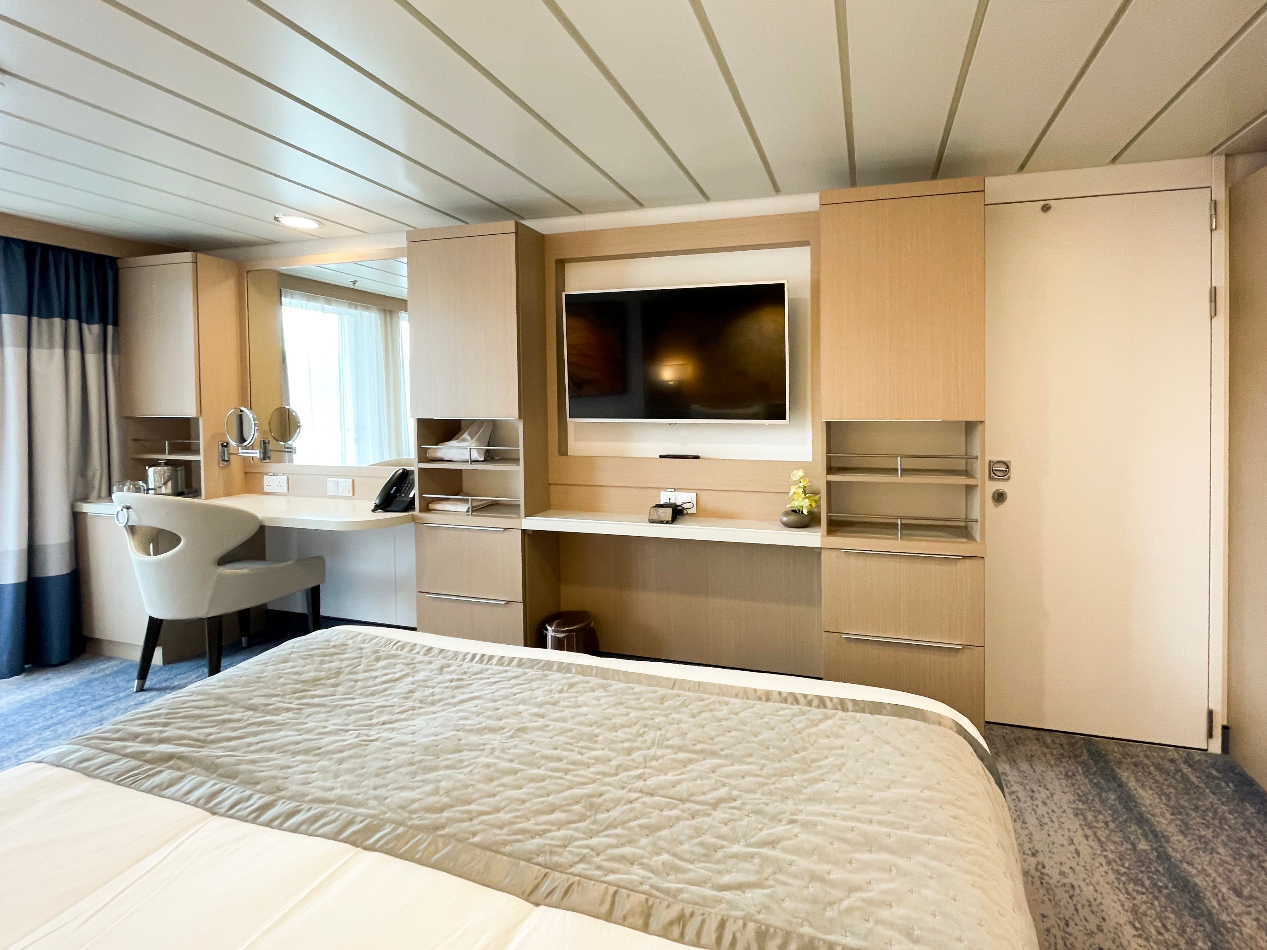 Antarctic Express: Fly the Drake | Ocean Explorer | Antarctica Travel ...